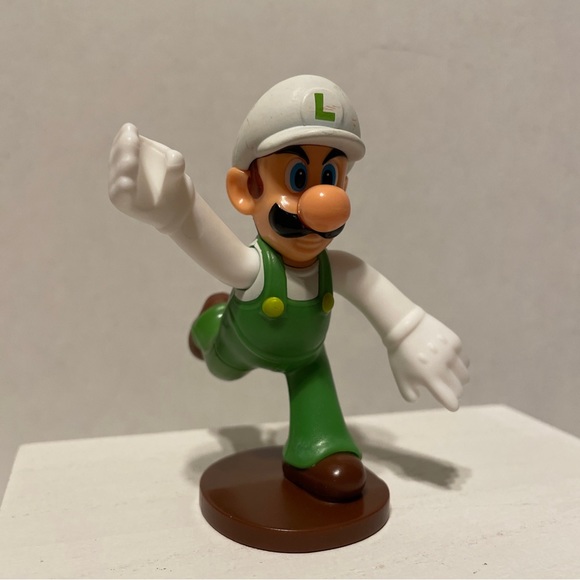Nintendo | Toys | Super Mario Bros Nintendo Luigi One Leg Figurine Toy ...